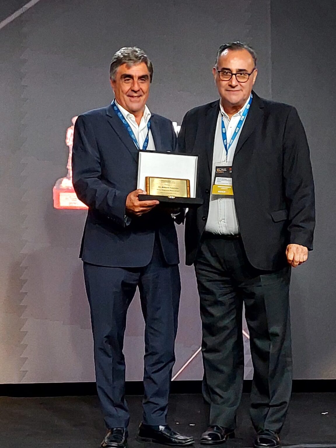 Dr. Roberto Cacciola: “Empresario Minero del año” – Editorial RN